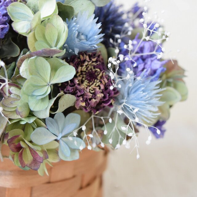 mi-tya様専用ページ（オーダー品・丸かごminiバスケットアレンジ） | iichi 日々の暮らしを心地よくするハンドメイドやアンティークのマーケットプレイス