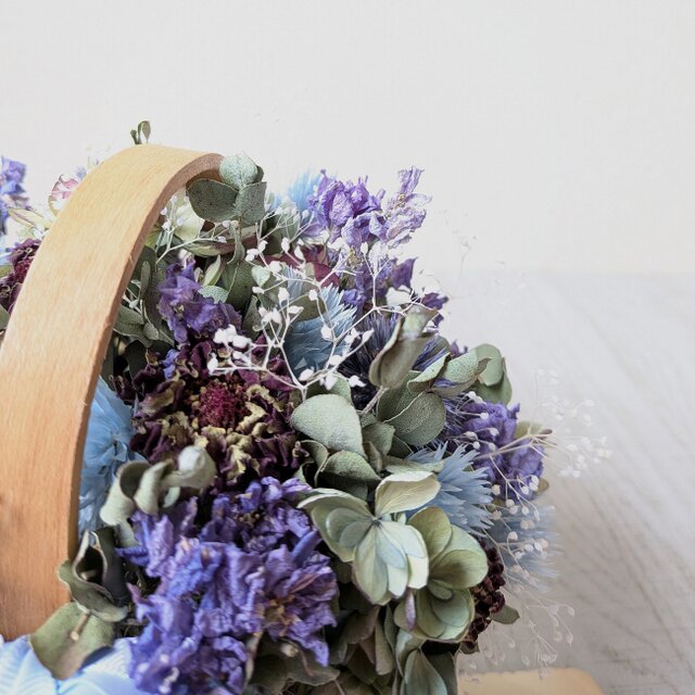 mi-tya様専用ページ（オーダー品・丸かごminiバスケットアレンジ） | iichi 日々の暮らしを心地よくするハンドメイドやアンティークのマーケットプレイス