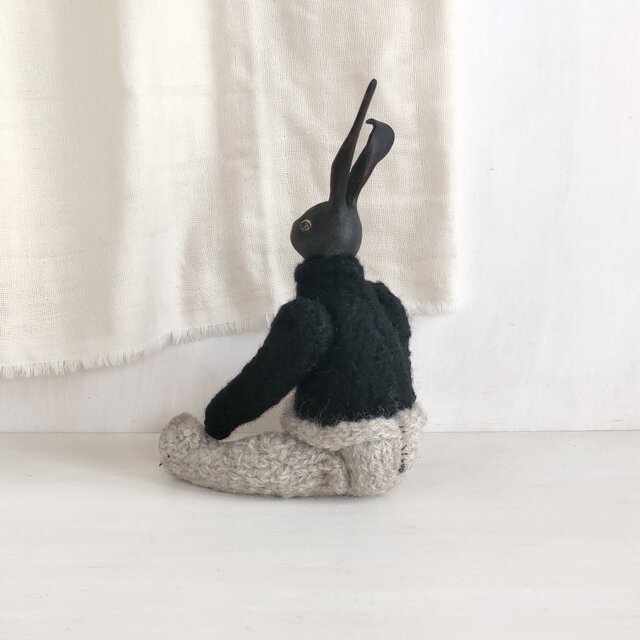 うさぎ noir | iichi 日々の暮らしを心地よくするハンドメイドやアンティークのマーケットプレイス