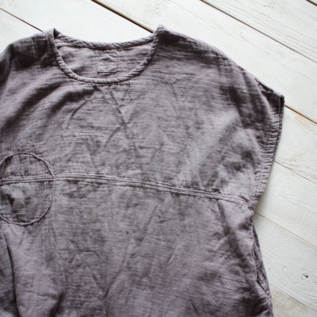 手紡ぎステッチワンピース｜淡藤色(あわふじいろ) | iichi 日々の暮らしを心地よくするハンドメイドやアンティークのマーケットプレイス