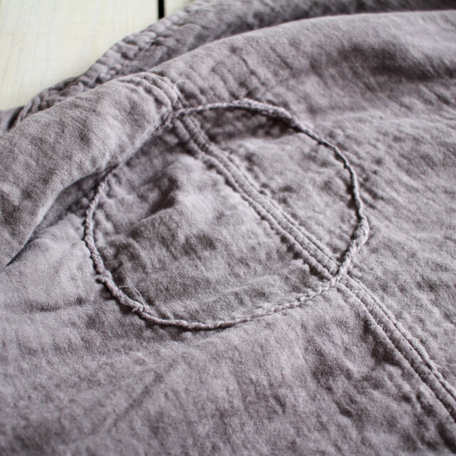 手紡ぎステッチワンピース｜淡藤色(あわふじいろ) | iichi 日々の暮らしを心地よくするハンドメイドやアンティークのマーケットプレイス