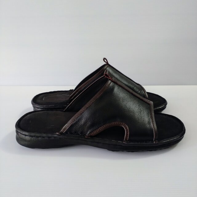 本革サンダル 無料サイズ調整可 色変更可 外反母趾対応可能 大人可愛い本革サンダル 24cm～28cm | iichi 日々の暮らしを心地よくするハンドメイドやアンティークのマーケットプレイス