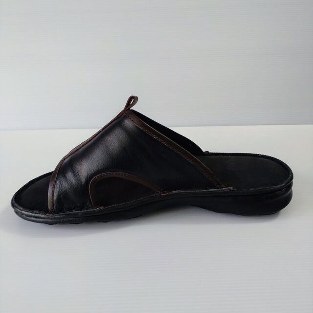 本革サンダル 無料サイズ調整可 色変更可 外反母趾対応可能 大人可愛い本革サンダル 24cm～28cm | iichi 日々の暮らしを心地よくするハンドメイドやアンティークのマーケットプレイス