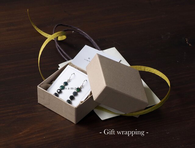 -Labradorite- long earrings | iichi 日々の暮らしを心地よくするハンドメイドやアンティークのマーケットプレイス