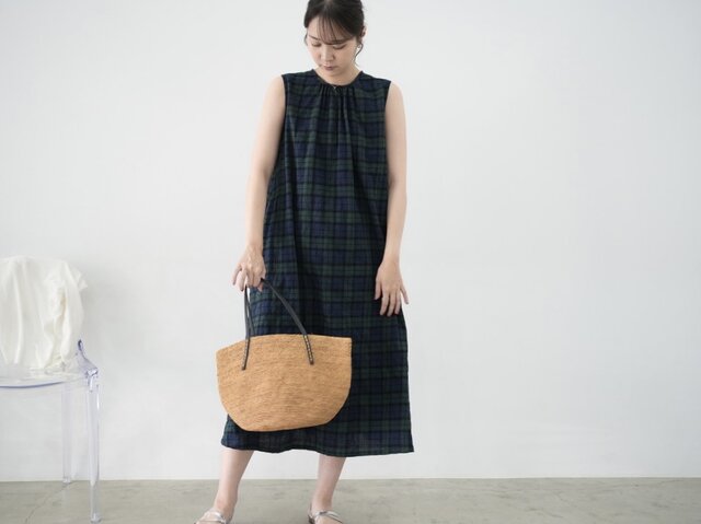 ブラックウォッチ 柔らかコットンのノースリーブワンピ No.354 | iichi 日々の暮らしを心地よくするハンドメイドやアンティークのマーケットプレイス