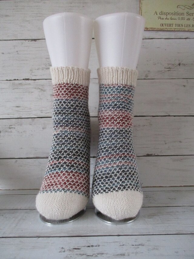 冷え取りソックス Rico Design Superba Bamboo & Uni | iichi 日々の暮らしを心地よくするハンドメイドやアンティークのマーケットプレイス