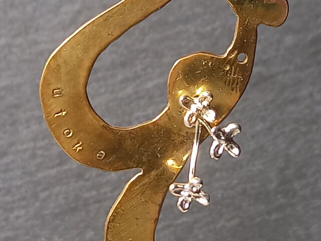 Utoka ☆ silver 金木犀 ピアス b | iichi 日々の暮らしを心地よくするハンドメイドやアンティークのマーケットプレイス