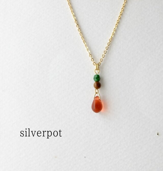 d122-95【目的の達成 天然石 イエロータイガーアイ】と【ざくろ】のアレンジピアス（パーツ変更可能） | iichi 日々の暮らしを心地よくするハンドメイドやアンティークのマーケットプレイス