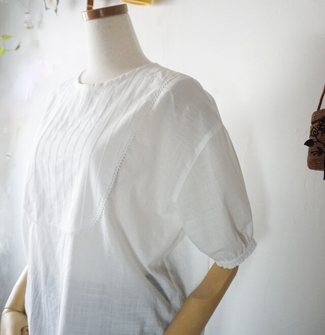 クラシカル風5分袖プルオーバー（オフcol） | iichi 日々の暮らしを心地よくするハンドメイドやアンティークのマーケットプレイス