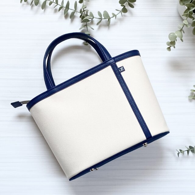 大人マリンのキレイめトートバッグ ファスナー・底鋲仕様 | iichi 日々の暮らしを心地よくするハンドメイドやアンティークのマーケットプレイス