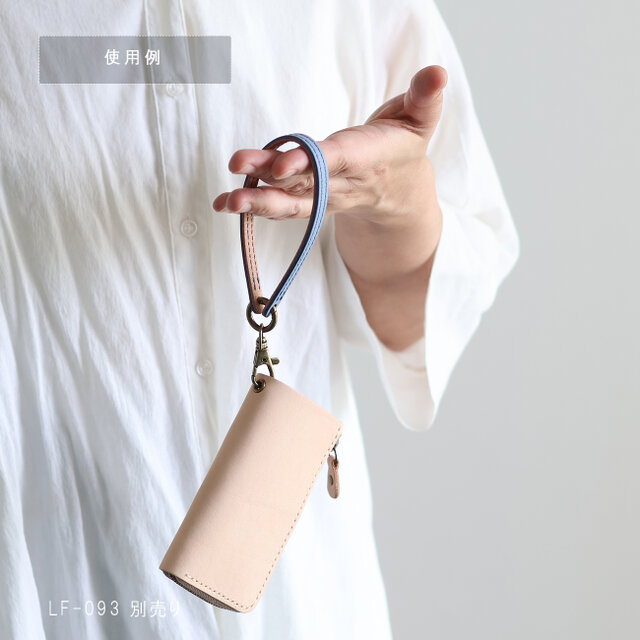 レザーストラップ 丸型カラビナ付き ナスカン付き LF-044 シビラ スマホストラップ スマートキーストラップ | iichi 日々の暮らしを心地よくするハンドメイドやアンティークの ...