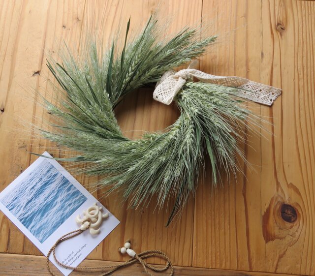 Refreshing wheat wreath | iichi 日々の暮らしを心地よくするハンドメイドやアンティークのマーケットプレイス