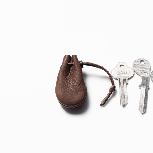 鹿革巾着 | iichi 日々の暮らしを心地よくするハンドメイドやアンティークのマーケットプレイス