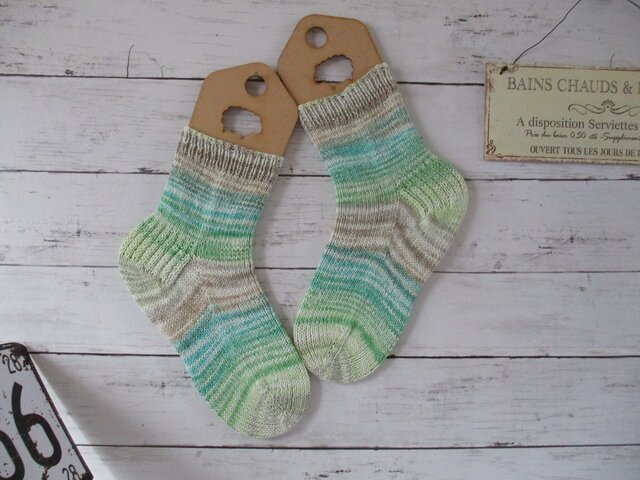 冷え取りソックス Schoeller+Stahl Fortissima Cotton Miami 104 | iichi 日々の暮らしを心地よくするハンドメイドやアンティークのマーケットプレイス