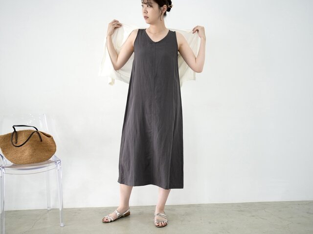 真夏のシンプルワンピース・グレー No.356 | iichi 日々の暮らしを心地よくするハンドメイドやアンティークのマーケットプレイス