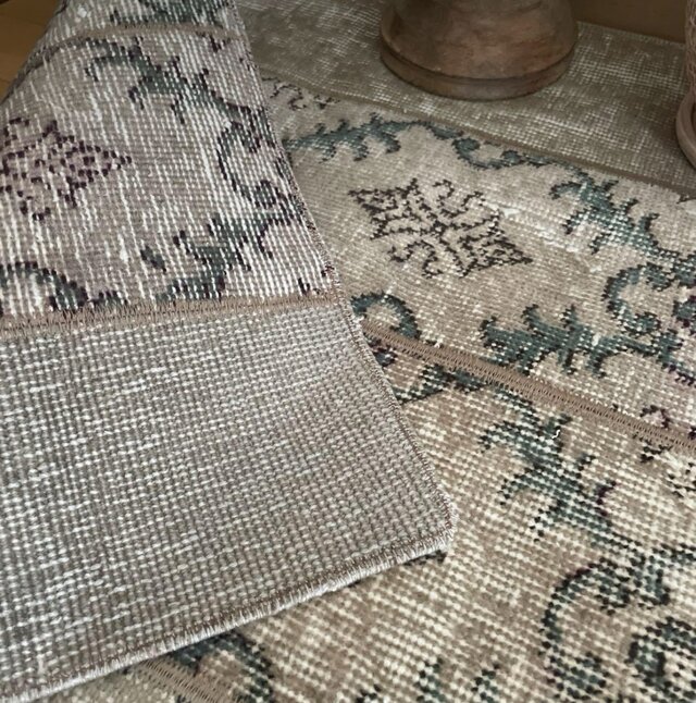 68.5×98 ベージュボタニカル パッチワーク トルコヴィンテージラグ | iichi 日々の暮らしを心地よくするハンドメイドやアンティークのマーケットプレイス