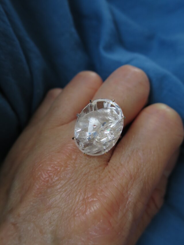 SV・K18 Quartz in quartz Ring | iichi 日々の暮らしを心地よくするハンドメイドやアンティークのマーケットプレイス
