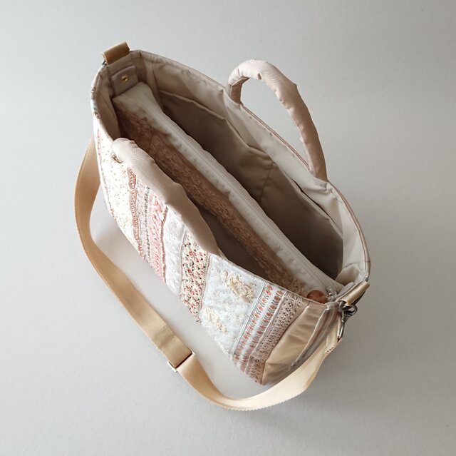 BEIGE FRANCE RIBBON 2WAY BAG [L] | iichi 日々の暮らしを心地よくするハンドメイドやアンティークのマーケットプレイス
