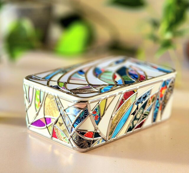 『うりずんの宴～和』ウェットシート／除菌シートケース | iichi 日々の暮らしを心地よくするハンドメイドやアンティークのマーケットプレイス