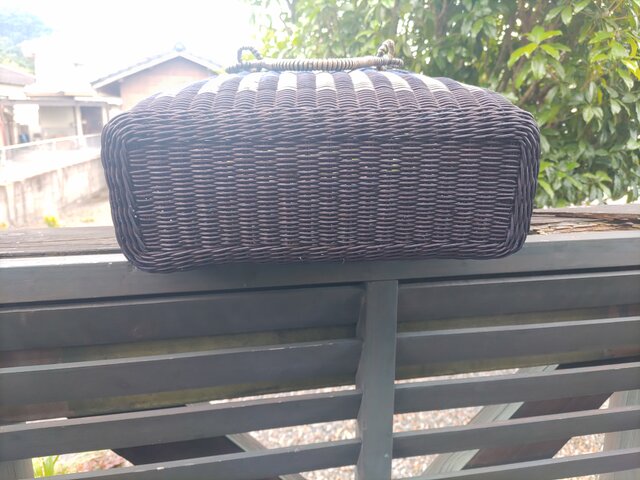 籐かご3連輪っか(処分価格！) | iichi 日々の暮らしを心地よくするハンドメイドやアンティークのマーケットプレイス