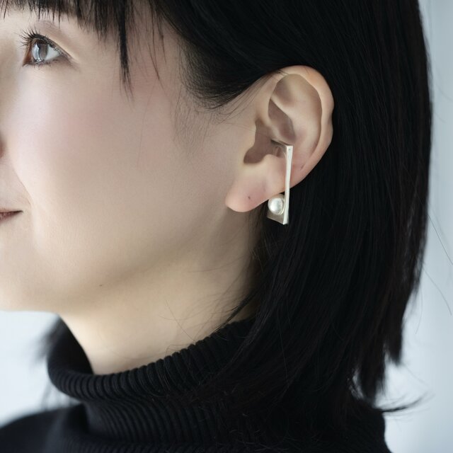Protect pearl ear cuff | iichi 日々の暮らしを心地よくするハンドメイドやアンティークのマーケットプレイス