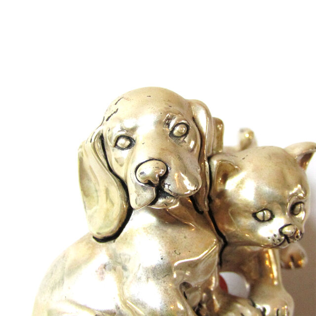 70s Italy Marcello Giorgio Silver Plated Dog and Cat Figurine | iichi 日々の暮らしを心地よくするハンドメイドやアンティーク ...