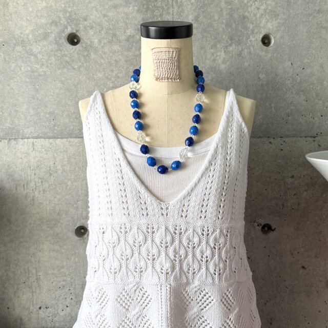 NA134-【 AVON 】エイボン・ヴィンテージネックレス 80s Blue & Clear Faceted Bead | iichi 日々の暮らしを心地よくするハンドメイドやアンティークの ...