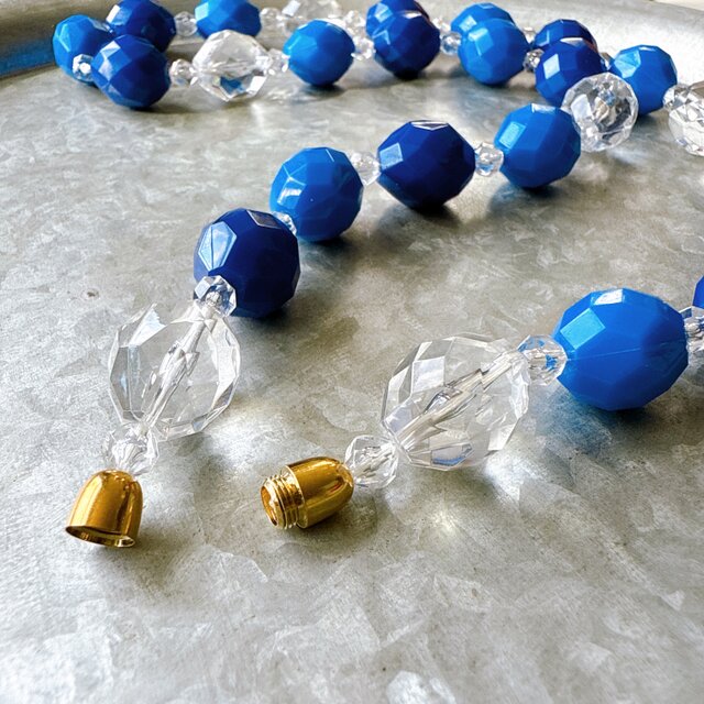 NA134-【 AVON 】エイボン・ヴィンテージネックレス 80s Blue & Clear Faceted Bead | iichi 日々の暮らしを心地よくするハンドメイドやアンティークの ...