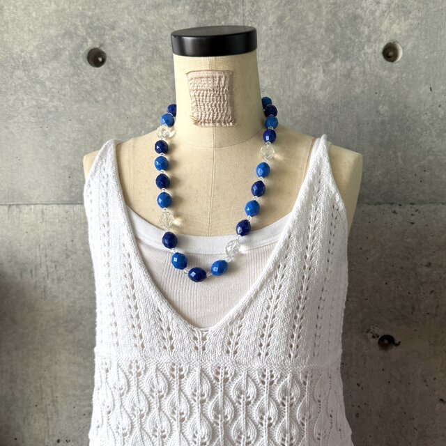 NA134-【 AVON 】エイボン・ヴィンテージネックレス 80s Blue & Clear Faceted Bead | iichi 日々の暮らしを心地よくするハンドメイドやアンティークの ...