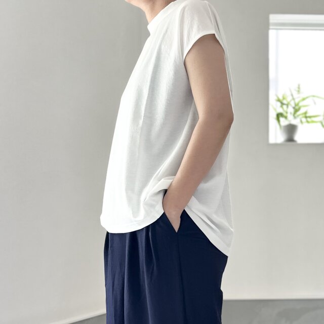 【接触冷感】サイドスリット イージーワイドパンツ 2色展開【ネイビー】『2025リデザイン』 | iichi 日々の暮らしを心地よくするハンドメイドやアンティークのマーケットプレイス