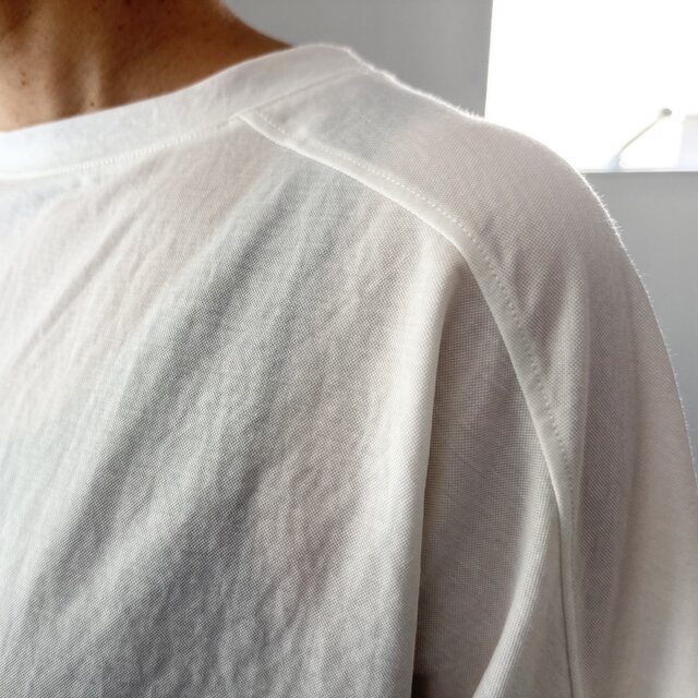 【接触冷感】サイドスリット オーバーサイズ半袖プルオーバー 5色展開【ネイビー】『2025リデザイン』 | iichi 日々の暮らしを心地よくするハンドメイドやアンティークのマーケットプレイス