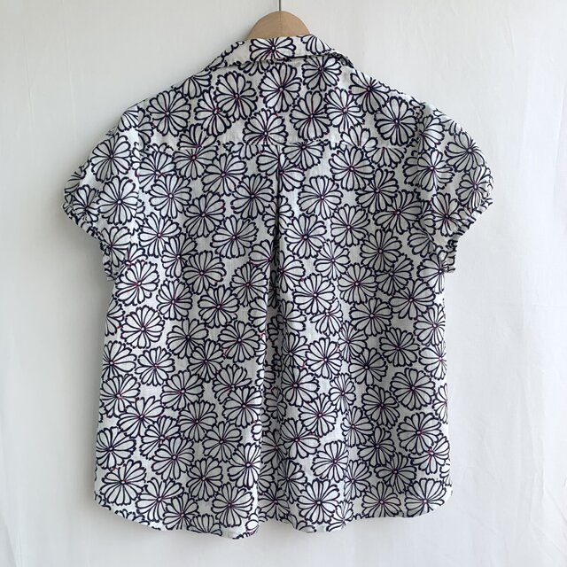 麻混レトロブラウス MLサイズ | iichi 日々の暮らしを心地よくするハンドメイドやアンティークのマーケットプレイス