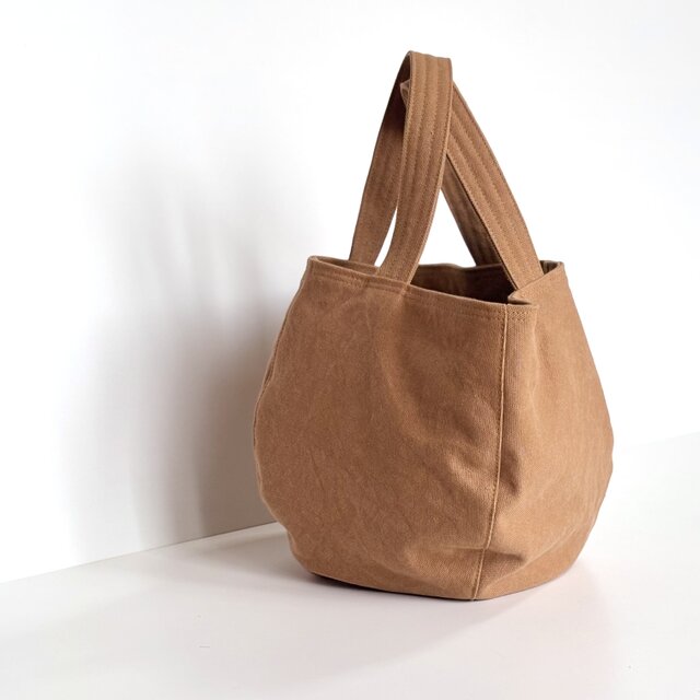 Balloon/ ｷｬﾗﾒﾙ【受注制作】 | iichi 日々の暮らしを心地よくするハンドメイドやアンティークのマーケットプレイス