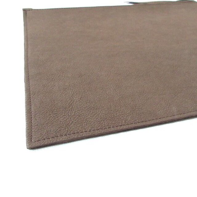 B5サイズ対応♪《牛革》フラットマルチケース・ナチュラルシュリンク・011 | iichi 日々の暮らしを心地よくするハンドメイドやアンティークのマーケットプレイス