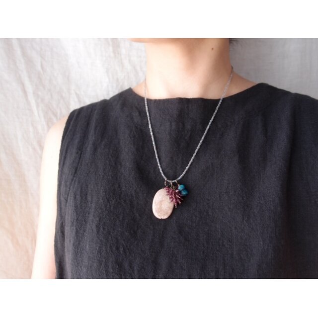 Labradorite Charm Necklace Set／ラブラドライト チャームネックレスセット | iichi 日々の暮らしを心地よくするハンドメイドやアンティークのマーケットプレイス