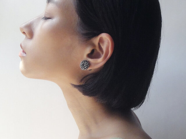 uzu no.24【pierce/earring】 | iichi 日々の暮らしを心地よくするハンドメイドやアンティークのマーケットプレイス