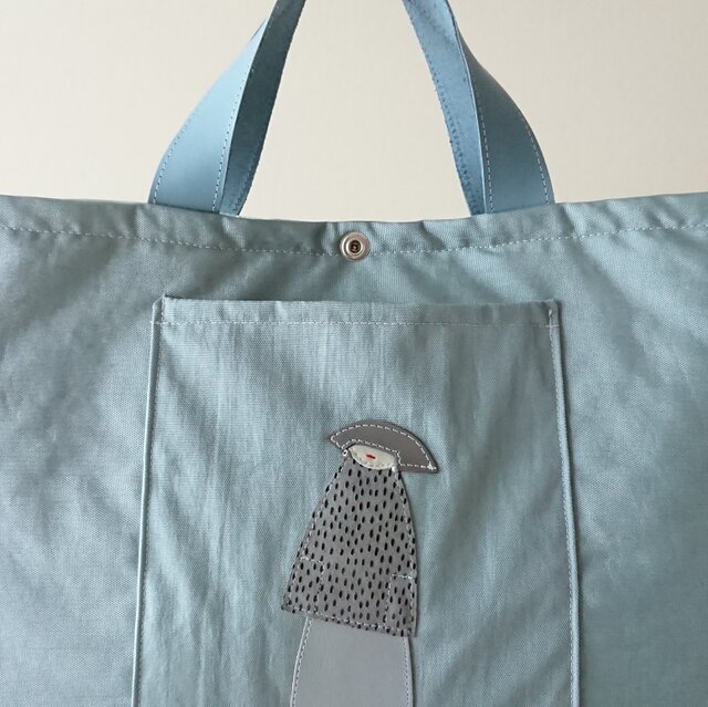 annco nylon tote [blue gray] | iichi 日々の暮らしを心地よくするハンドメイドやアンティークのマーケットプレイス