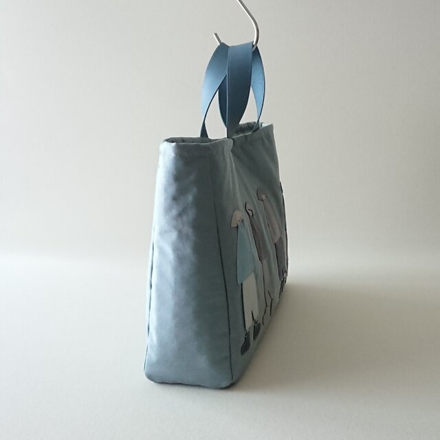annco nylon tote [blue gray] | iichi 日々の暮らしを心地よくするハンドメイドやアンティークのマーケットプレイス