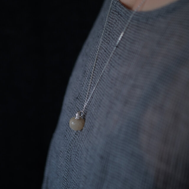 天然石 かぼちゃ ネックレス シルバー925 | iichi 日々の暮らしを心地よくするハンドメイドやアンティークのマーケットプレイス