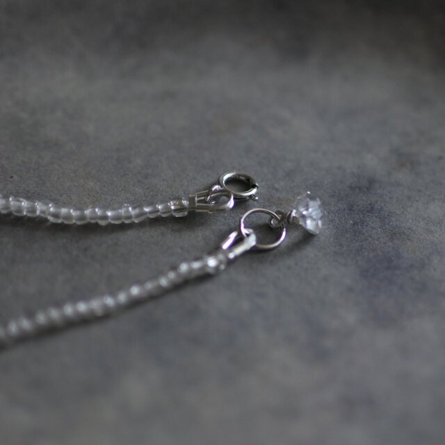 サファイアとアンティークビーズのシルバーブレスレット（Silver925） | iichi 日々の暮らしを心地よくするハンドメイドやアンティークのマーケットプレイス