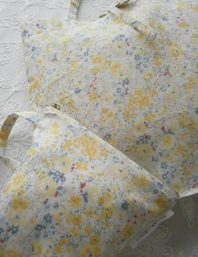FuzzyBotanical×cotton tote＆pouch | iichi 日々の暮らしを心地よくするハンドメイドやアンティークのマーケットプレイス