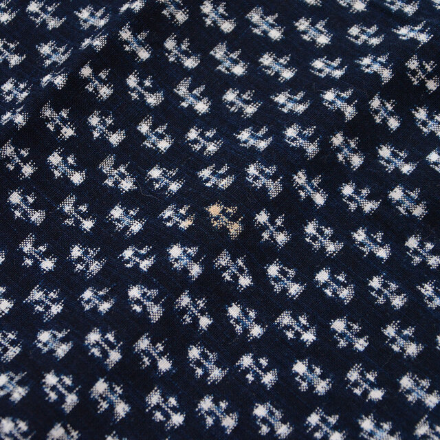 古布 藍染 絣 端切れ 3枚セット｜ハンドメイド・リメイク用ヴィンテージ木綿生地 | iichi 日々の暮らしを心地よくするハンドメイドやアンティークのマーケットプレイス