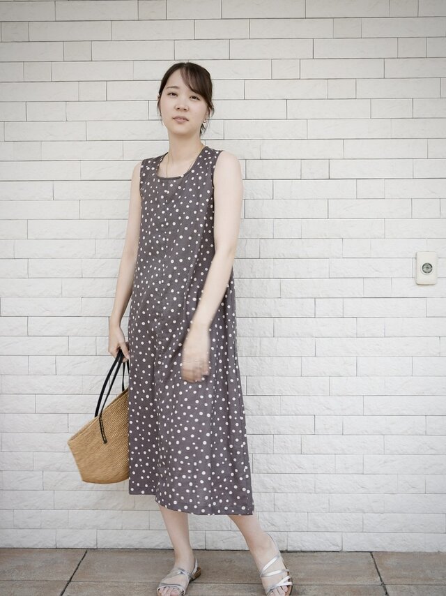 涼しい★コットンリネンのノースリーブワンピ／ドットグレー No.359 | iichi 日々の暮らしを心地よくするハンドメイドやアンティークのマーケットプレイス