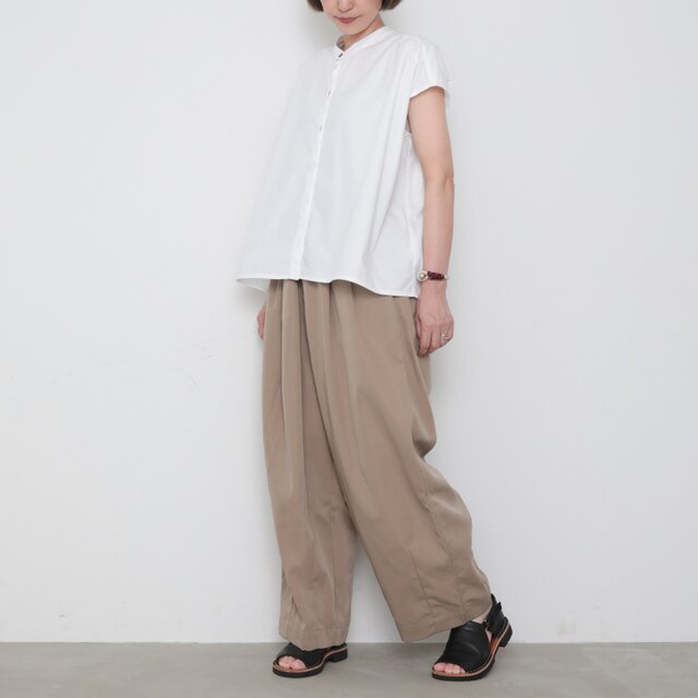 balloon blouse / white | iichi 日々の暮らしを心地よくするハンドメイドやアンティークのマーケットプレイス