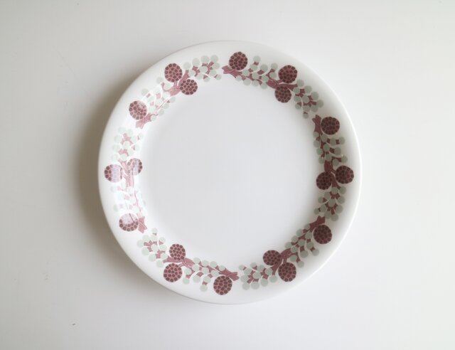 ARABIA / Hilla プレート 16.5cm No.5971 | iichi 日々の暮らしを心地よくするハンドメイドやアンティークのマーケットプレイス