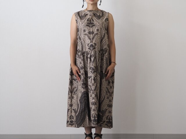 鳥柄ノースリーブバティックワンピース | iichi 日々の暮らしを心地よくするハンドメイドやアンティークのマーケットプレイス
