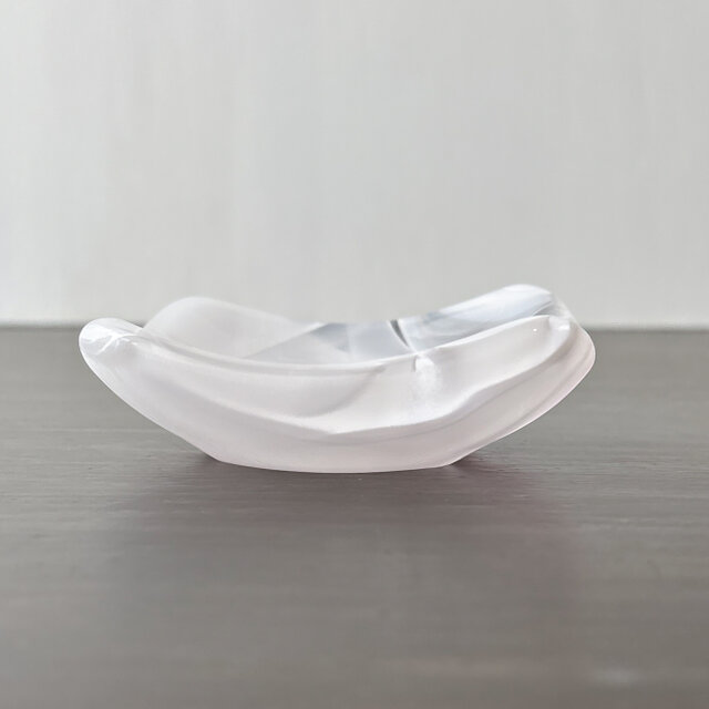 ゆらゆら 豆鉢 14 | iichi 日々の暮らしを心地よくするハンドメイドやアンティークのマーケットプレイス