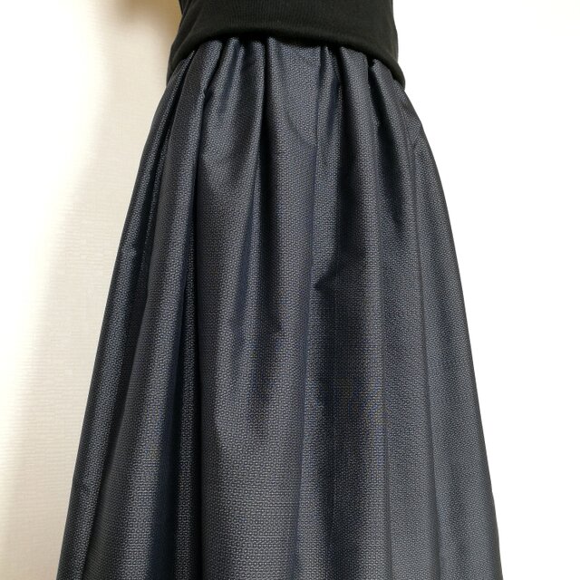 男大島紬リメイク＊タックスカート | iichi 日々の暮らしを心地よくするハンドメイドやアンティークのマーケットプレイス