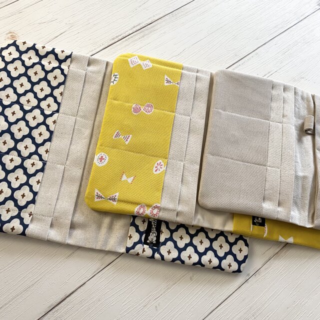 クッカルオント【ブルーグリーン】 マルチケース 母子手帳ケース A6.B6.A5サイズあり | iichi 日々の暮らしを心地よくするハンドメイドやアンティークのマーケットプレイス