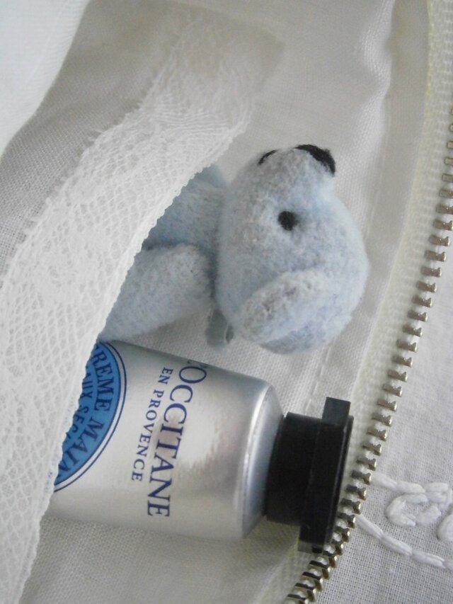 刺繍lace×linen 小さめtote＆pouch | iichi 日々の暮らしを心地よくするハンドメイドやアンティークのマーケットプレイス